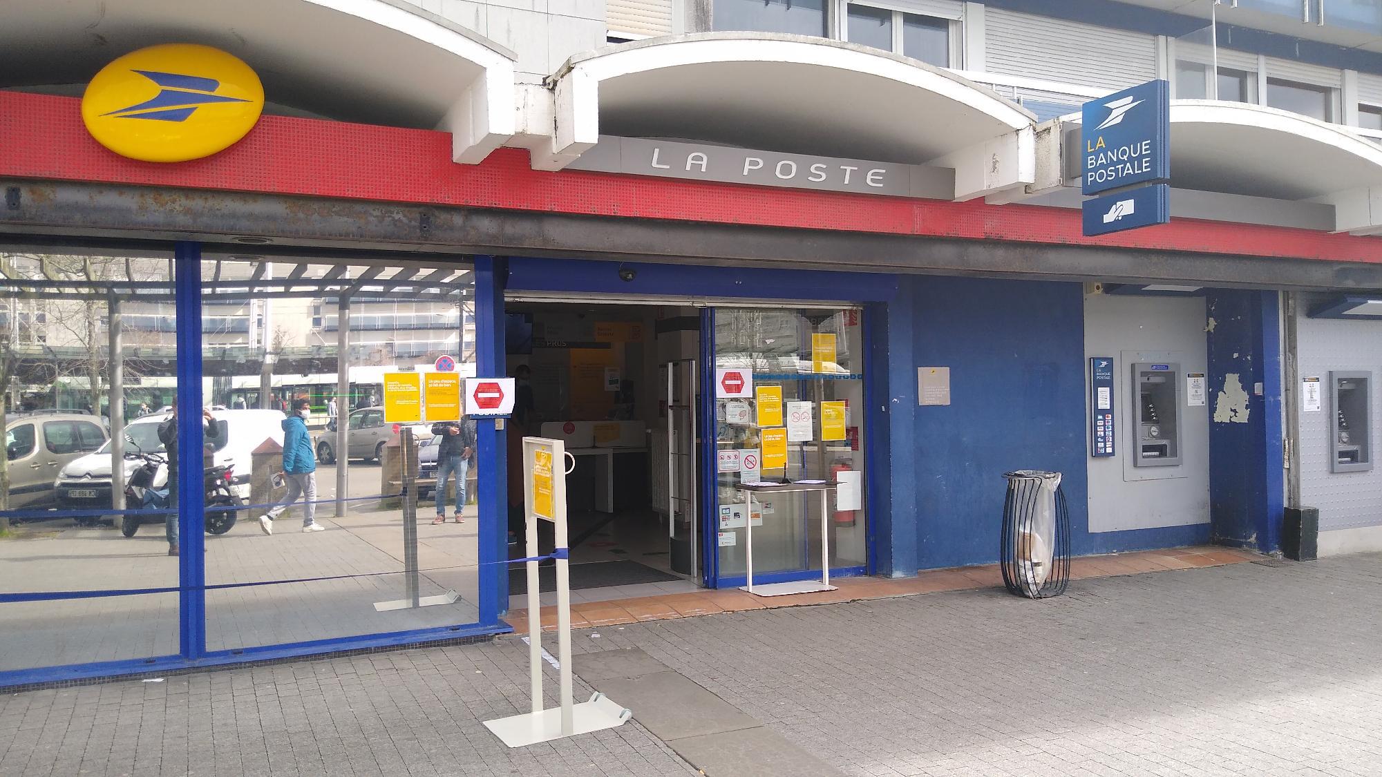Bureau De Poste Nantes