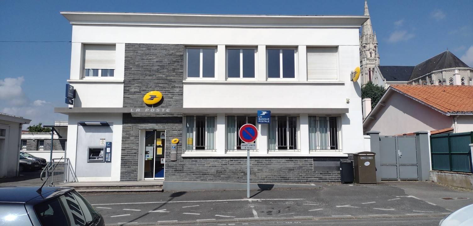 La Poste VERTOU (44120) - La Poste