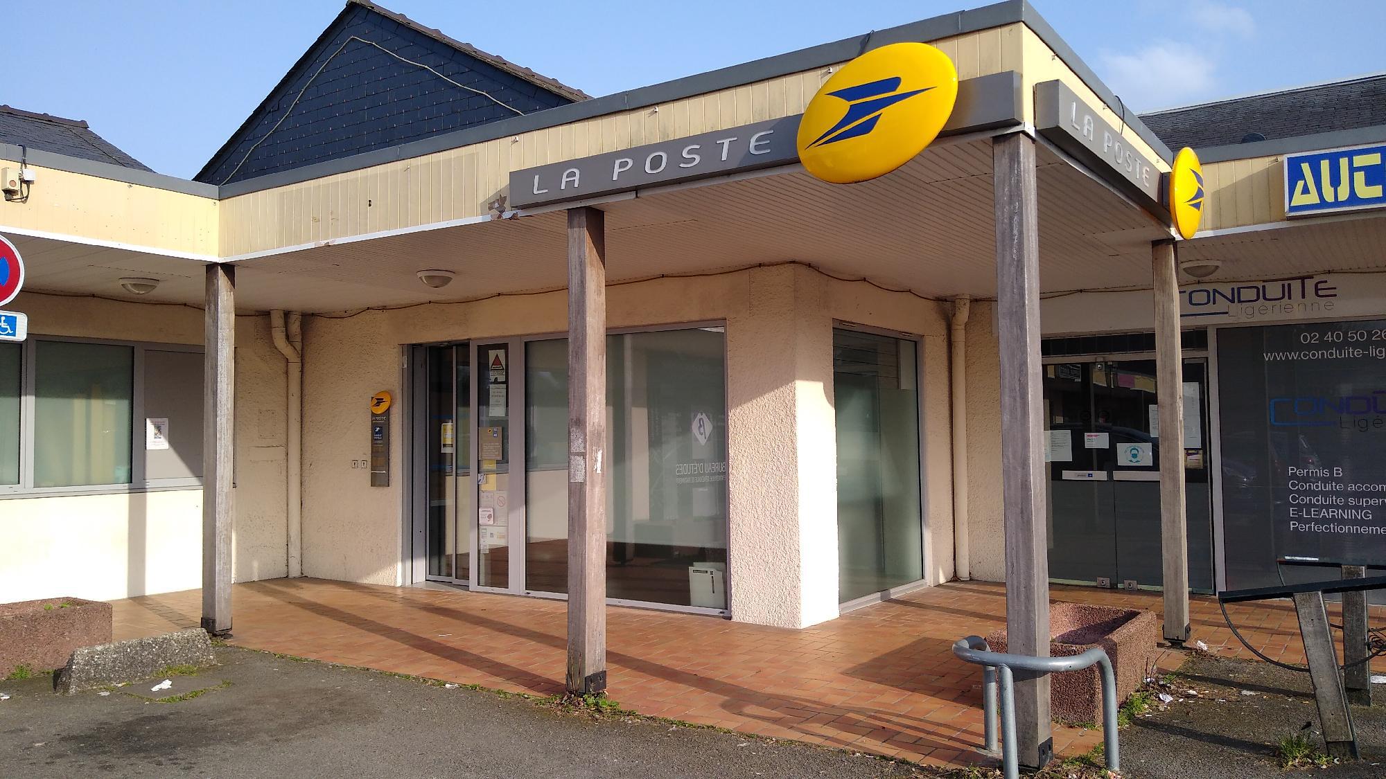 Bureau De Poste Nantes